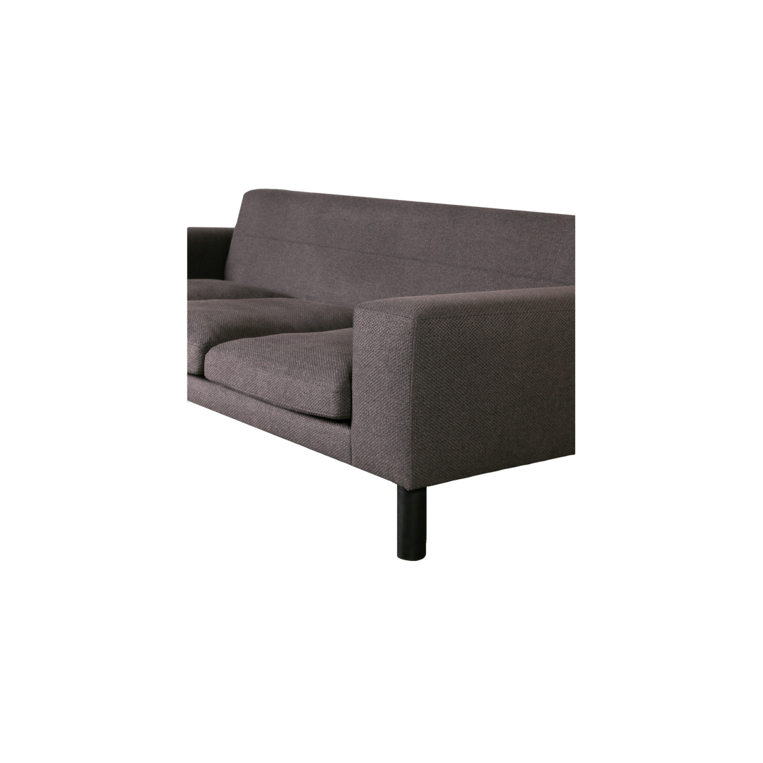 James Sofa – Anatomy Design